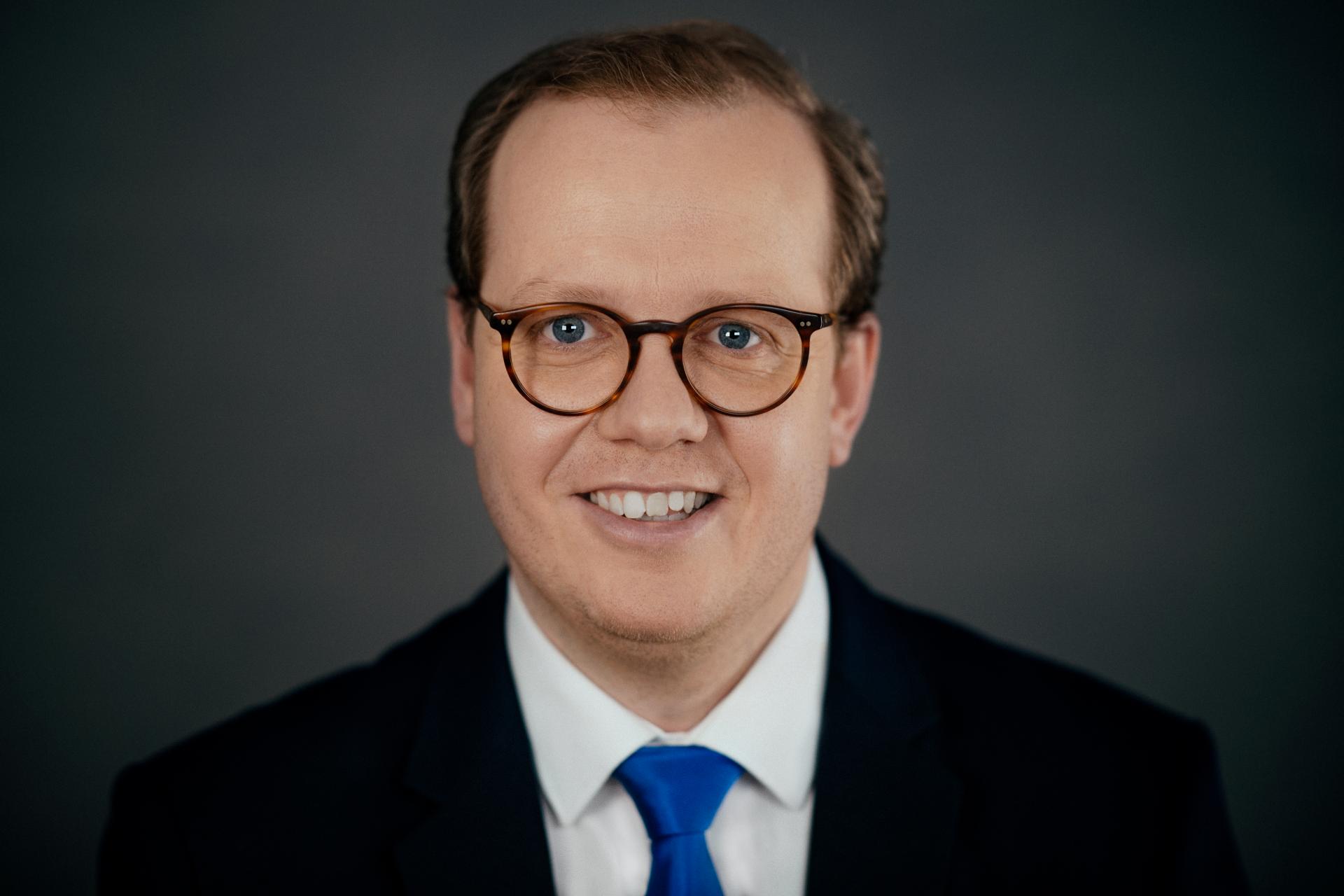 Uniform European regime for Pre-Marketing and Reverse Solicitation ...